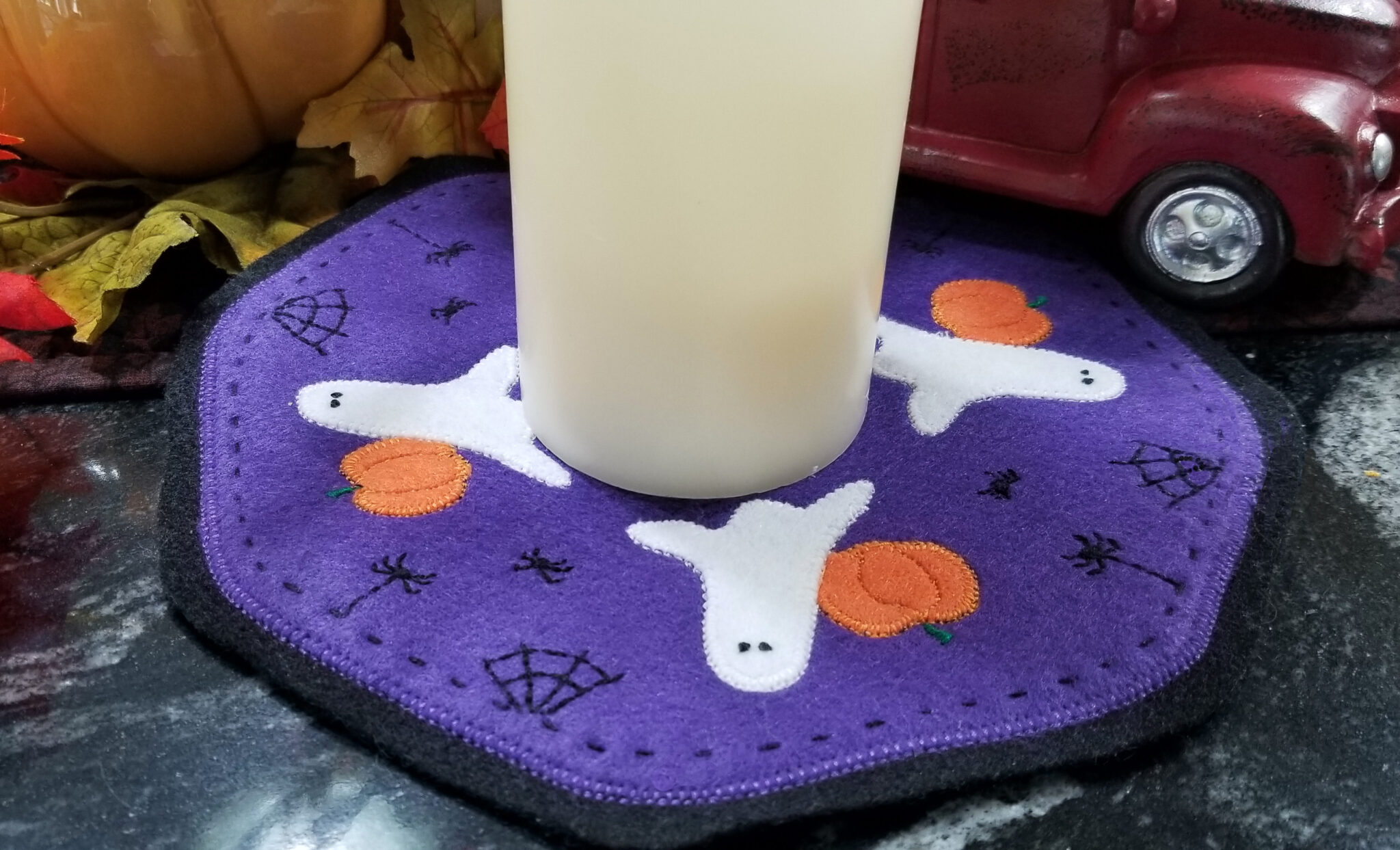 Felt Halloween Candle Mat - Spindles Designs